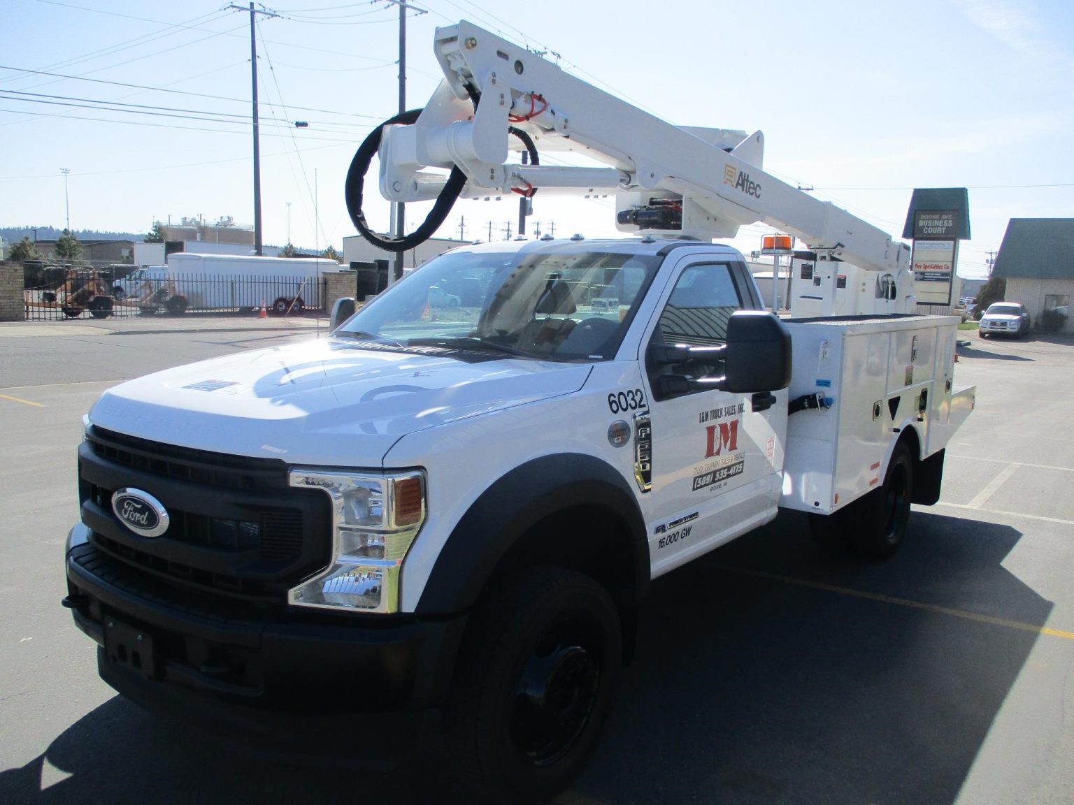 2021 ALTEC AT40G - L&M Truck Sales - Specialized Work Trucks & Cranes ...