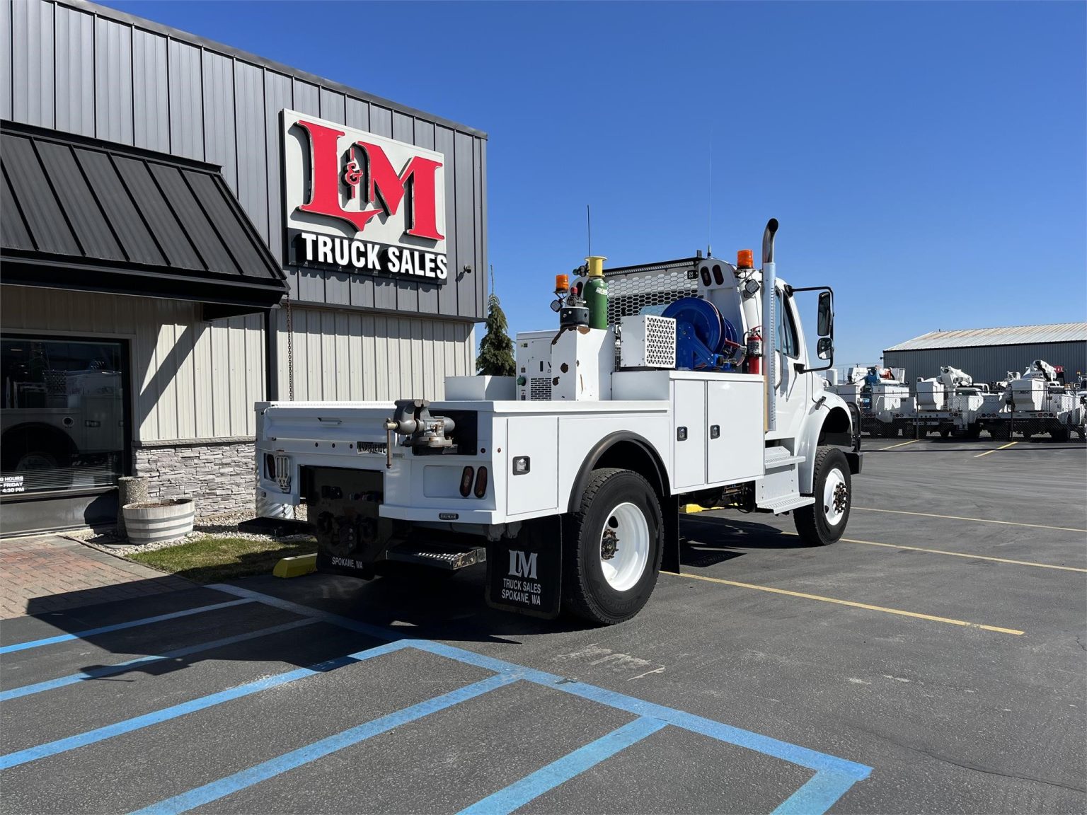 2020 FREIGHTLINER BUSINESS CLASS M2 106 - L&M Truck Sales - Specialized ...