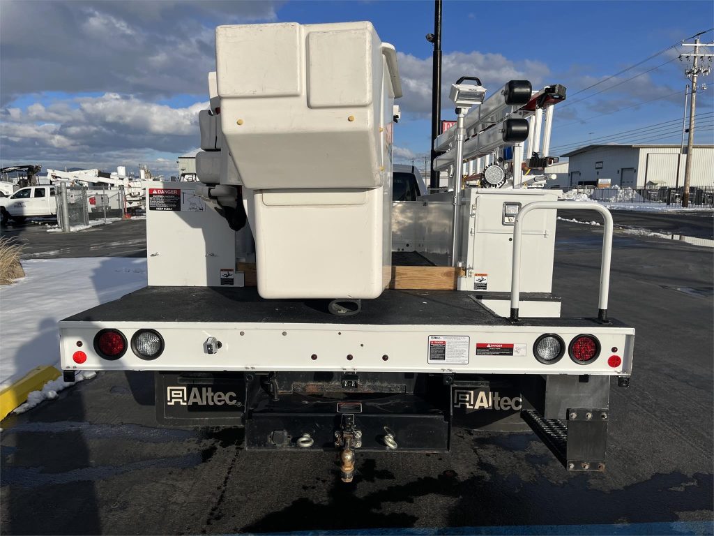2016 ALTEC AT40G - L&M Truck Sales - Specialized Work Trucks & Cranes ...