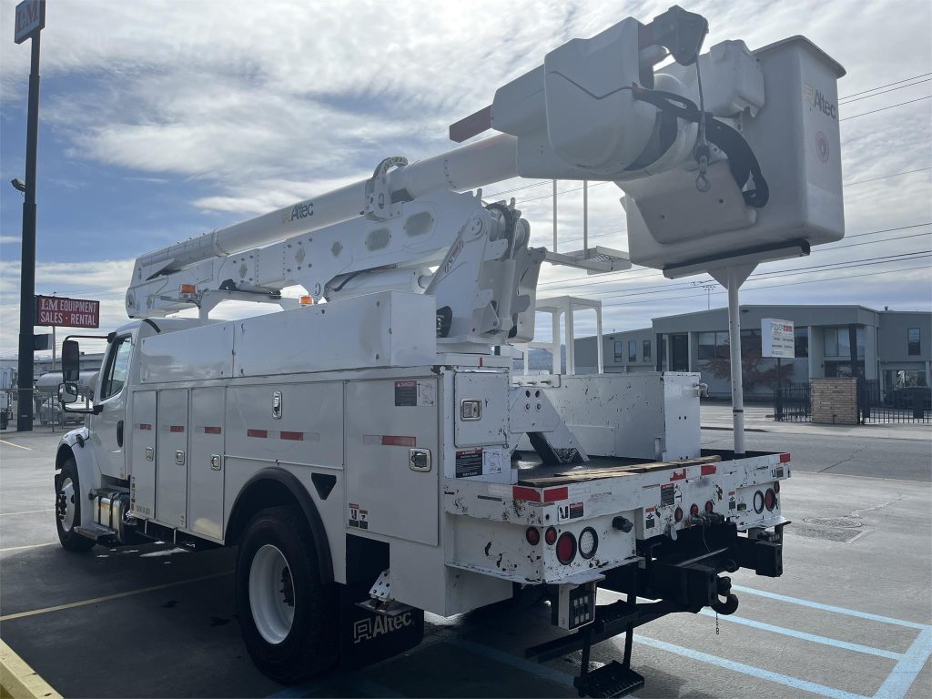 2016 ALTEC AA55 - L&M Truck Sales - Specialized Work Trucks & Cranes ...