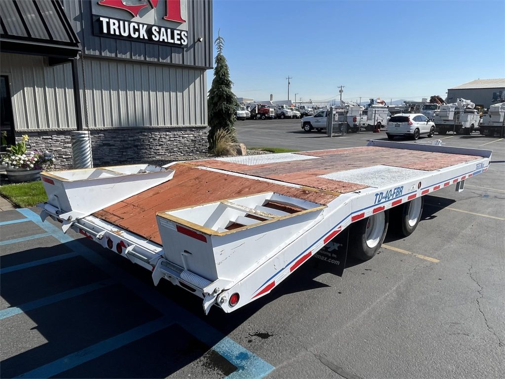 2012 TRAILMAX TD40-FBR - L&M Truck Sales - Specialized Work Trucks ...