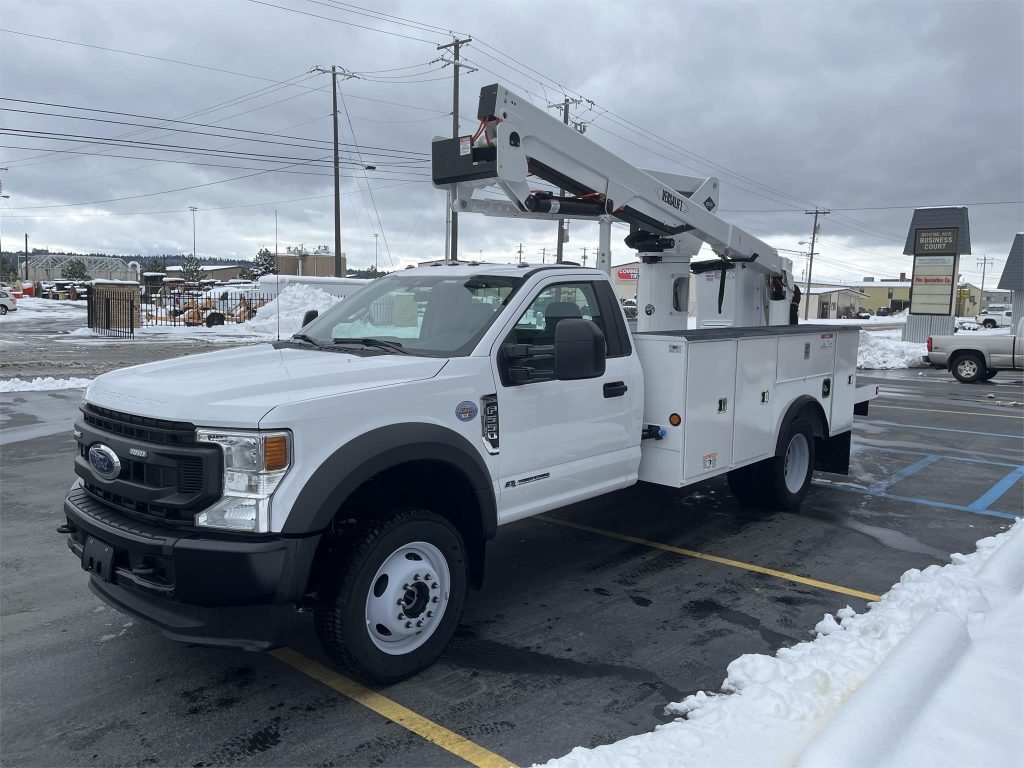 2021 VERSALIFT SST40EIH - L&M Truck Sales - Specialized Work Trucks ...