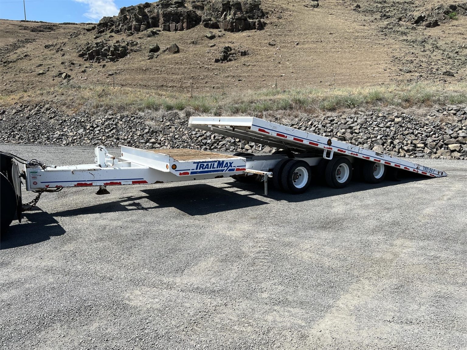 2007 TRAILMAX TRD54T - L&M Truck Sales - Specialized Work Trucks ...