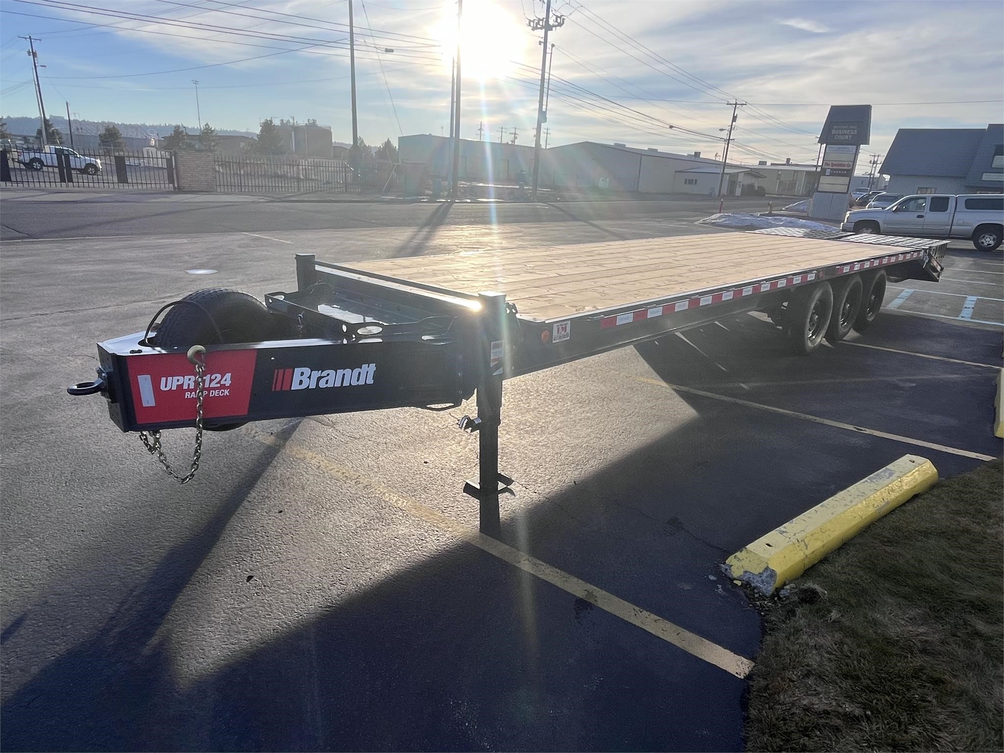 Trailers - L&M Truck Sales - Specialized Work Trucks & Cranes For Sale