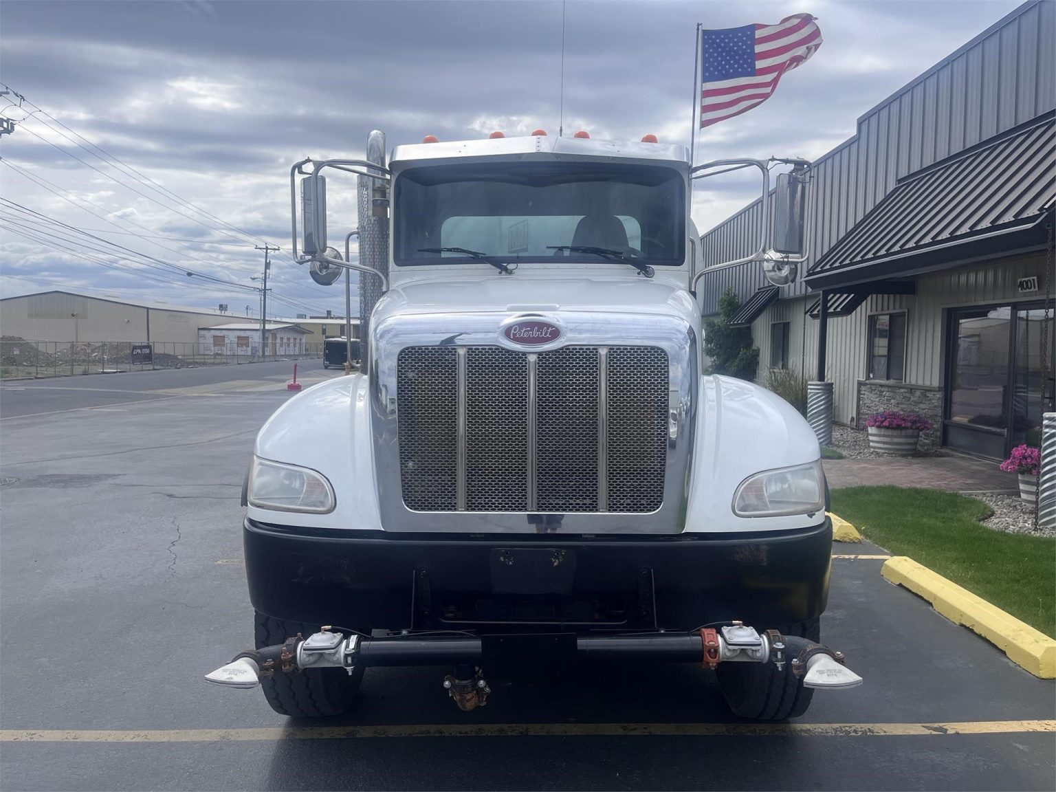 2019 PETERBILT 348 - L&M Truck Sales - Specialized Work Trucks & Cranes ...