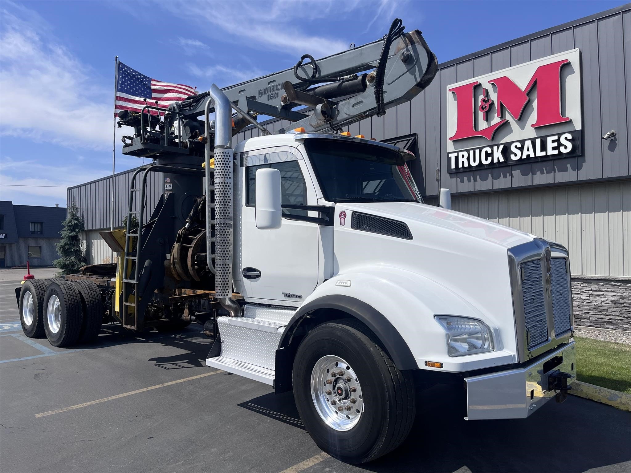 Inventory - L&M Truck Sales - Specialized Work Trucks & Cranes For Sale